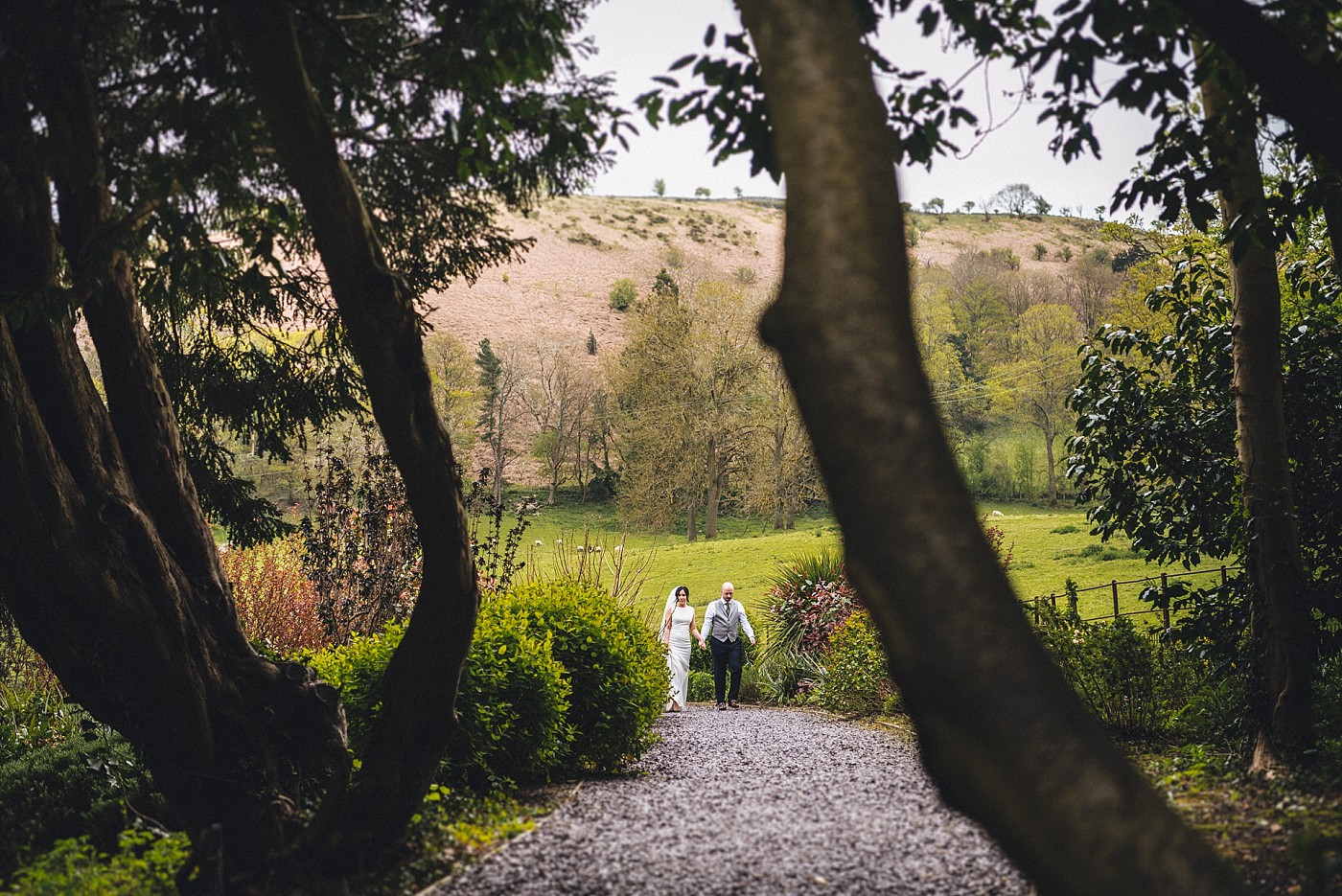 5 Unforgettable Things to Know About Tyn Dŵr Hall Wedding Photography ...